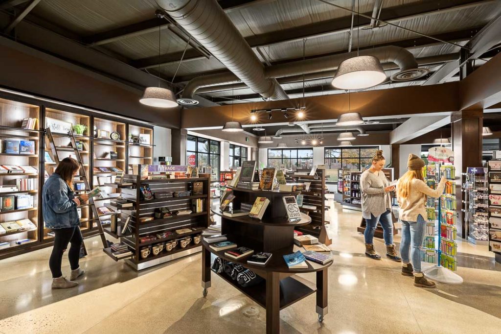 Taylor University Campus Bookstore - Architecture Photography ...